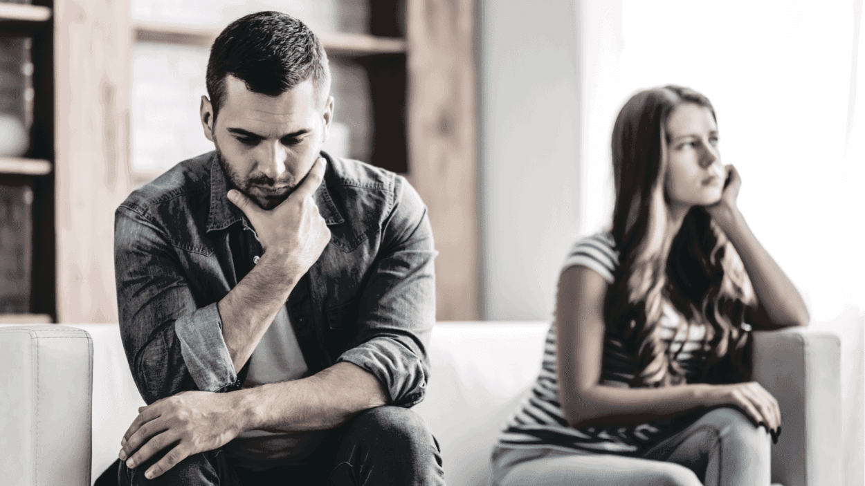 6 Behavioral Signs That Your Partner Wants To End Your Relationship